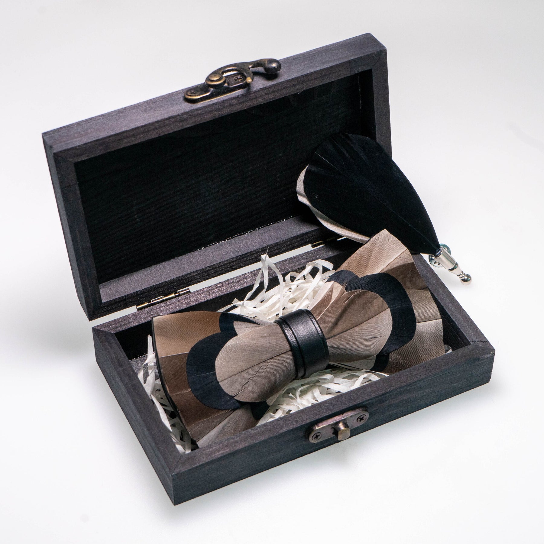 The Hamilton Bow Tie: Refined Luxury for Modern Grooms – Jack and Miles